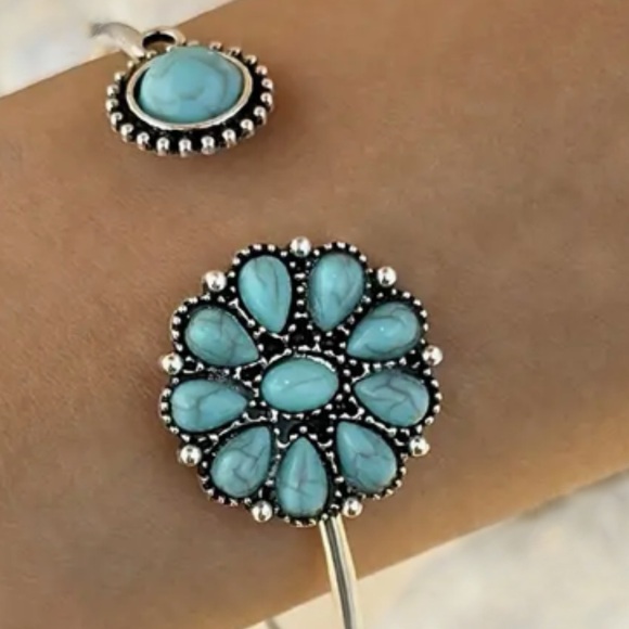 Jewelry | Boho Western Style Turquoise Silver Bracelet Open Bangle For ...